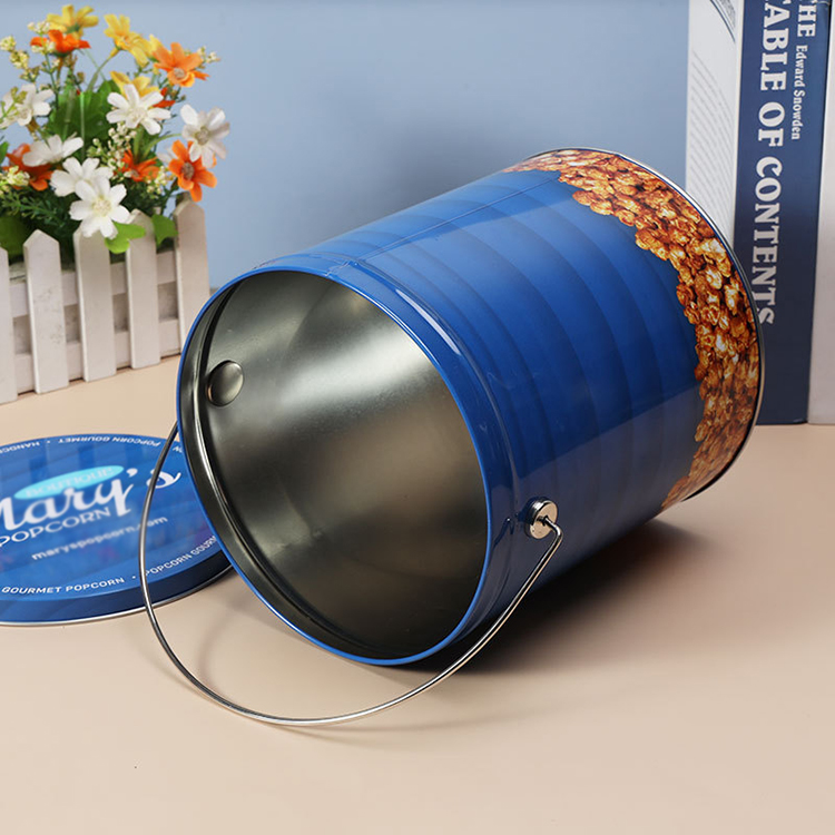 Popcorn tins with lid